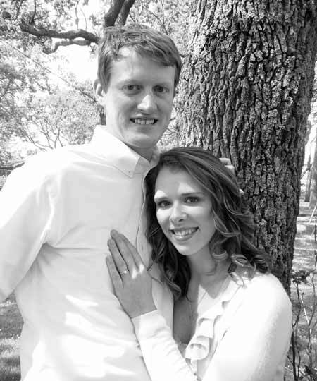 Paddock, Johnson plan wedding | Whidbey News-Times