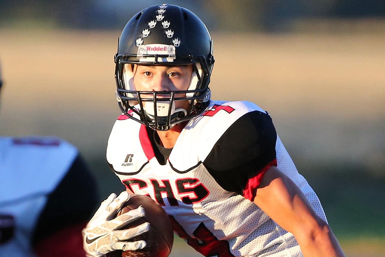 Smith sets records, but Wolves fall in finale / Football | Whidbey News ...