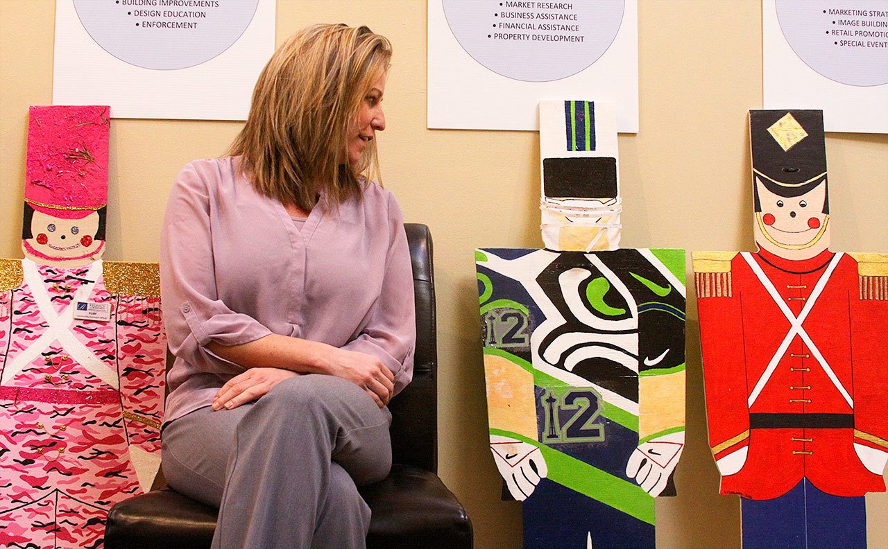 Toy soldiers get police ride home to Oak Harbor | Whidbey News-Times