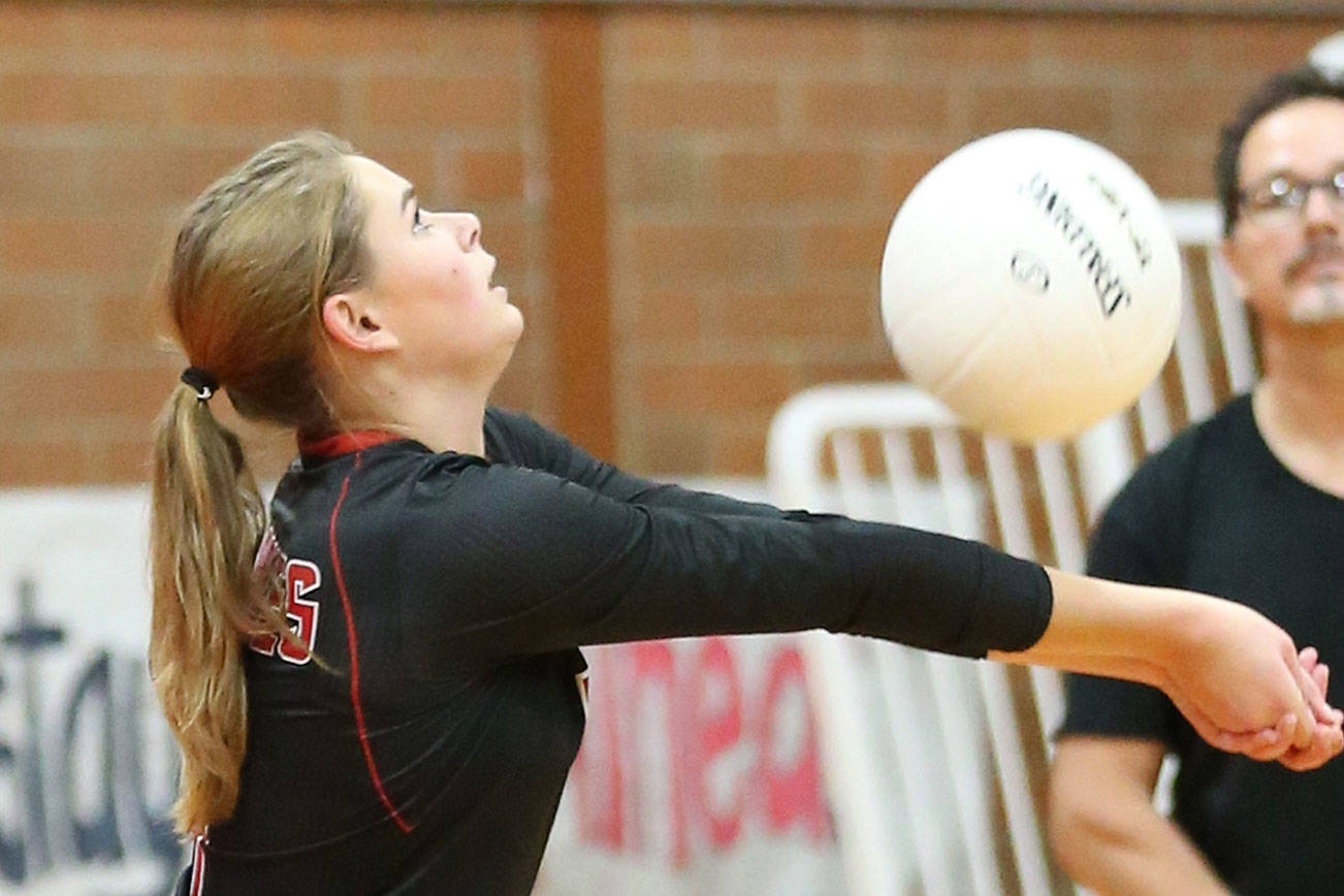 Wolves win two more; eye perfect league season / Volleyball | Whidbey ...