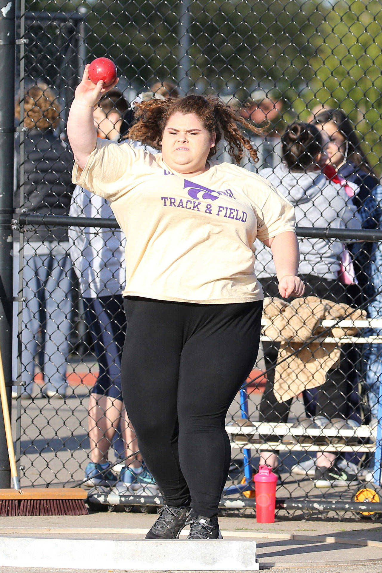 Wildcats capture 10 firsts / Track | Whidbey News-Times