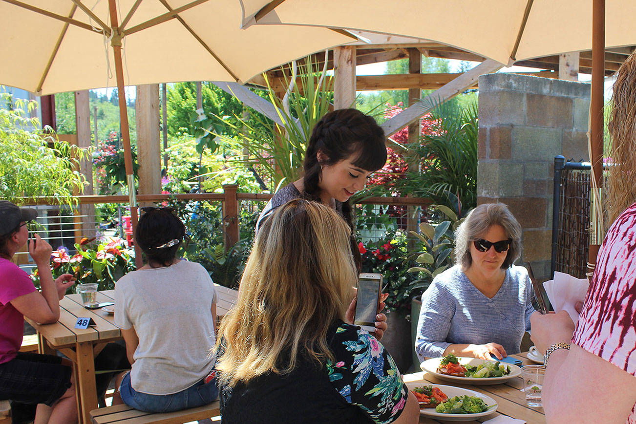 ‘Order up!’ Flower House Cafe reopens | Whidbey News-Times