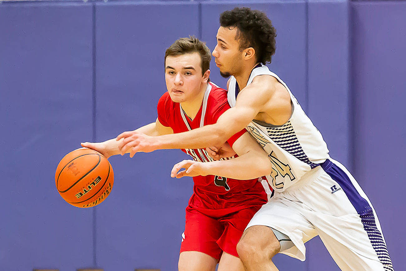 Shots off line: Wildcats come up short / Boys basketball | Whidbey News ...