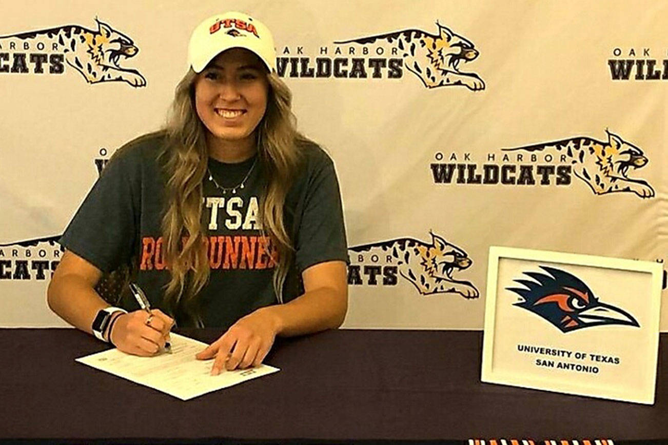 Cortez signs with UTSA / Soccer | Whidbey News-Times
