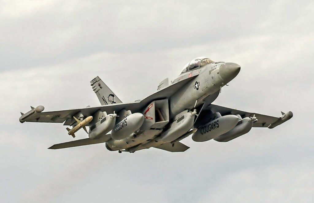 Navy finalizes deal for Growler upgrades | Whidbey News-Times