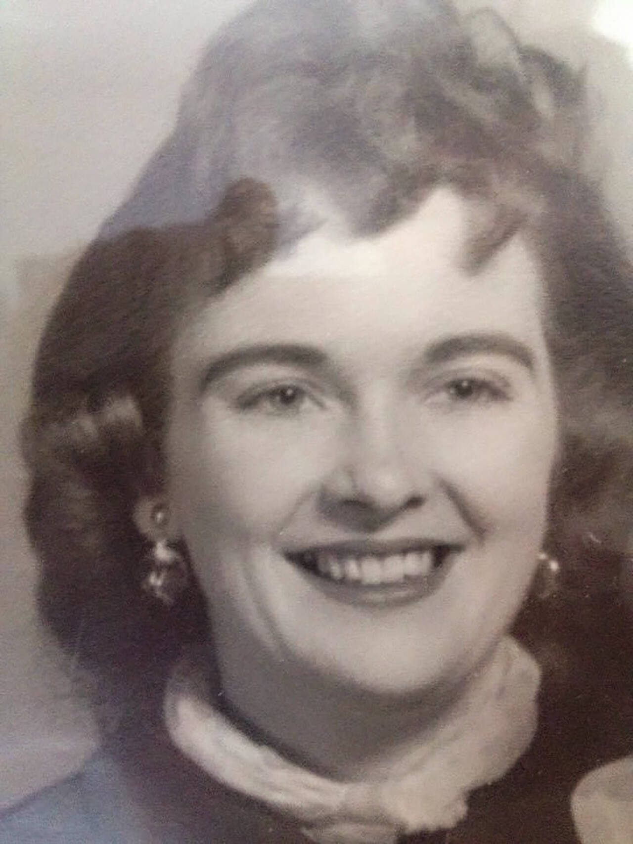 Jeanette Margaret Davis: February 22, 1939 – November 1, 2024 | Whidbey ...