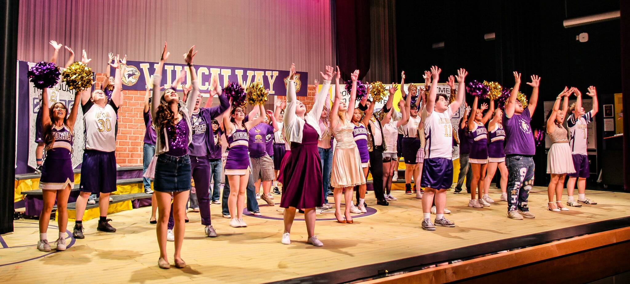 Oak Harbor High School musical bops to the top | Whidbey News-Times